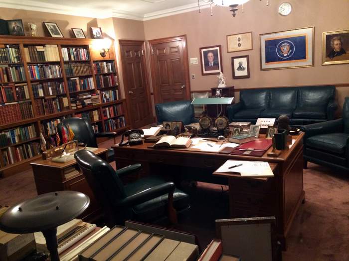 Visiting the Harry S. Truman Library and Museum