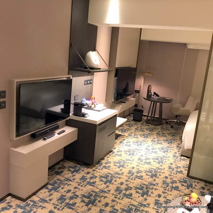 Hotel Review: Hilton Taipei Sinban